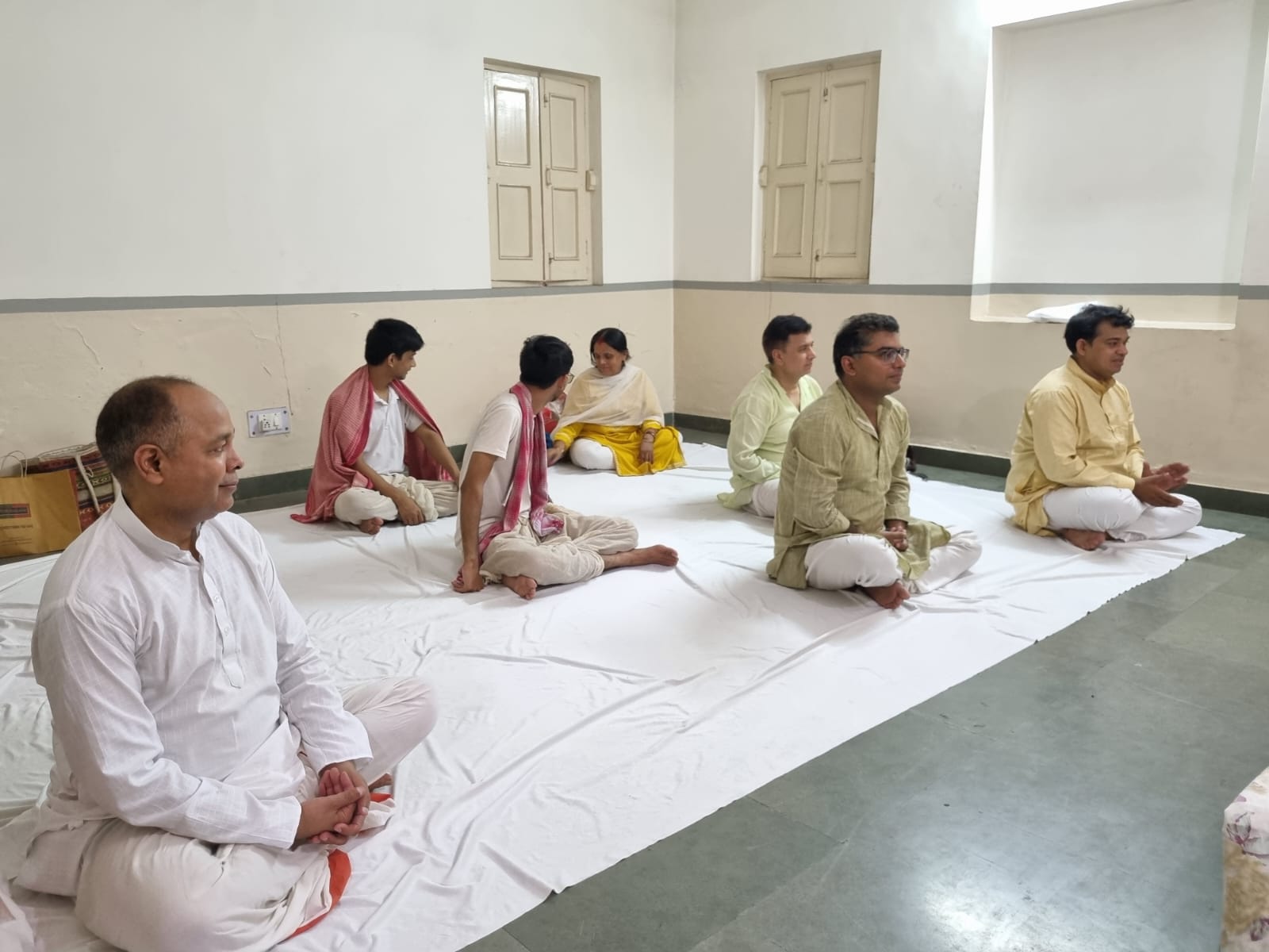 Astrologer Krishna Parashar